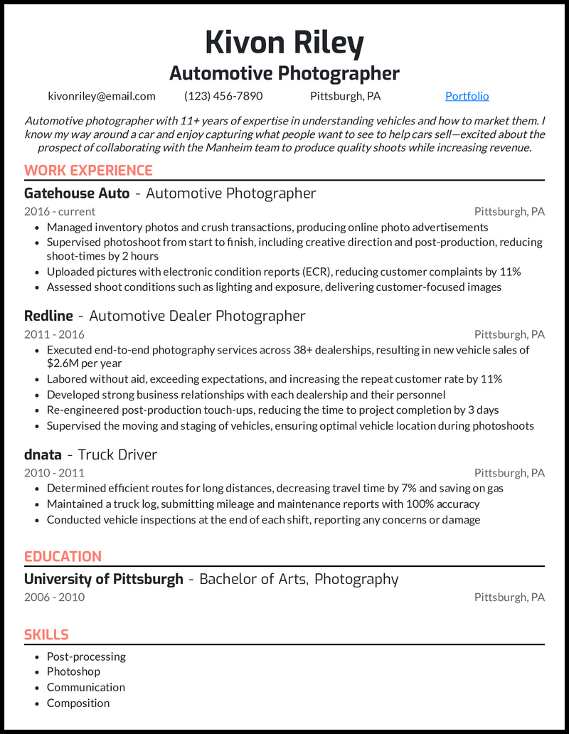 11 Real Photographer Resume Examples That Worked in 2025