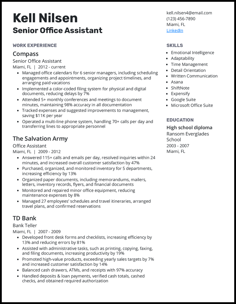 7 Office Assistant Resume Examples [& Templates]